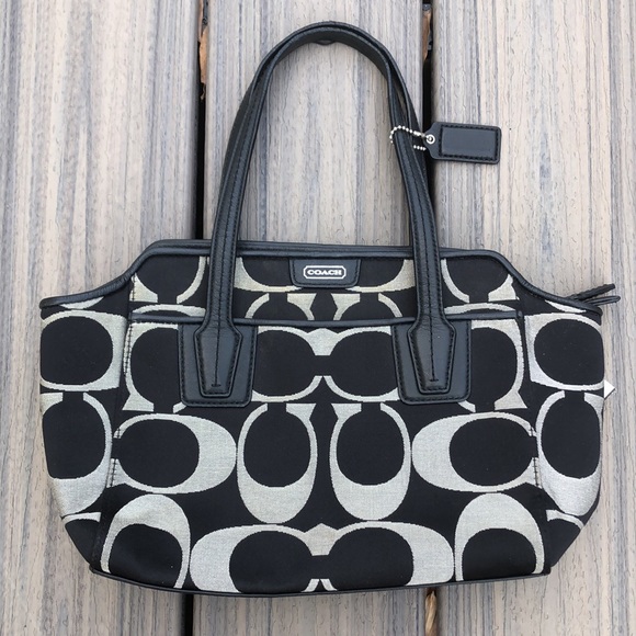Coach | Bags | Coach Purse Handbag Black Leather Gray Signature C ...
